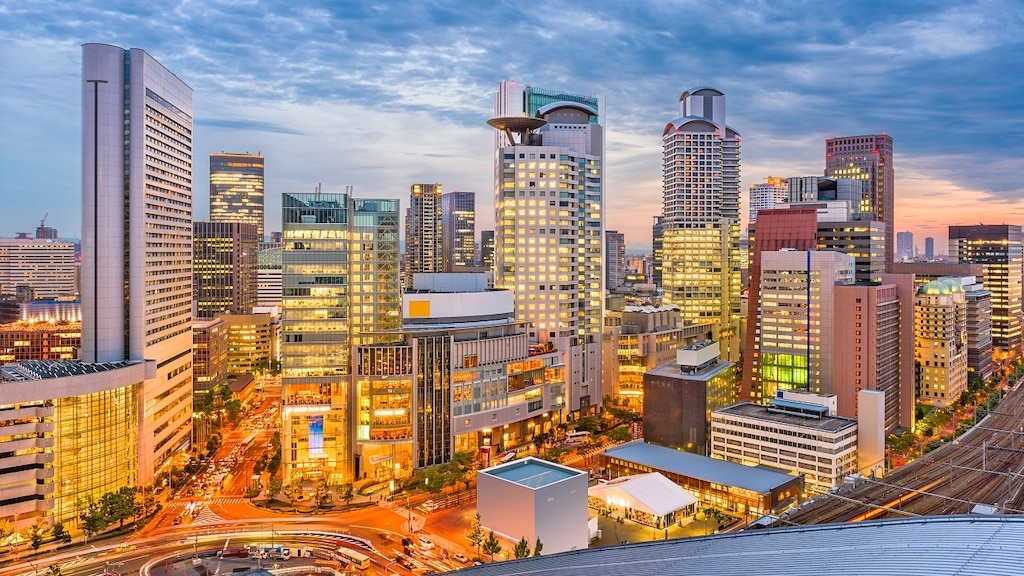 20 sightseeing spots to enjoy Umeda, from new mega complexes to retro ...