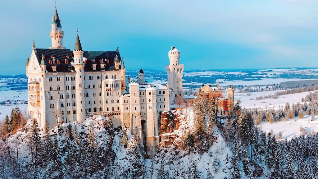 Here Are the Real Castles That Inspired Disney Princess Castles! 5 Must ...
