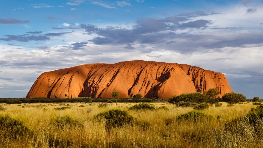 Sightseeing around Ayers Rock (Uluru)｜Introducing attractive spots, ways to spend your time, and ...