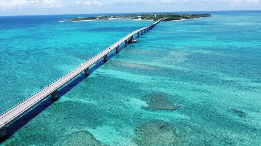 7 Popular Bridges in Okinawa — Enjoy Stunning Views from Over the Sea ...